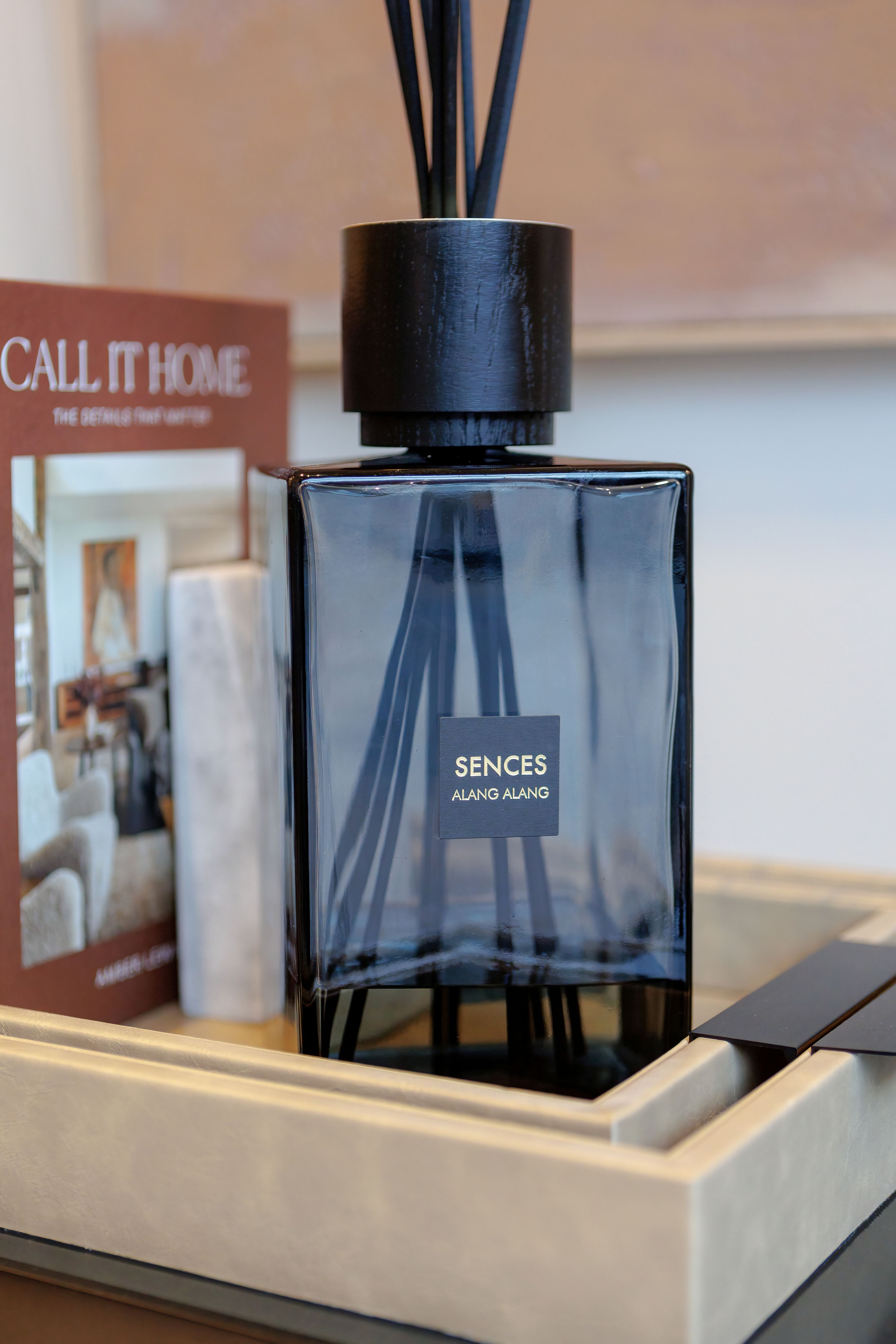 Sences Onyx Extra Large Alang Alang Reed Diffuser – Cast Home