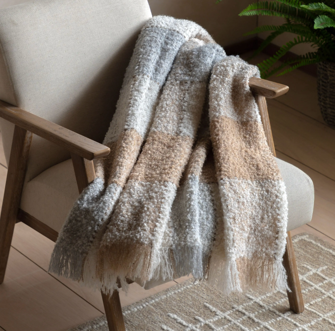 Autumn Check Boucle Throw – Cast Home